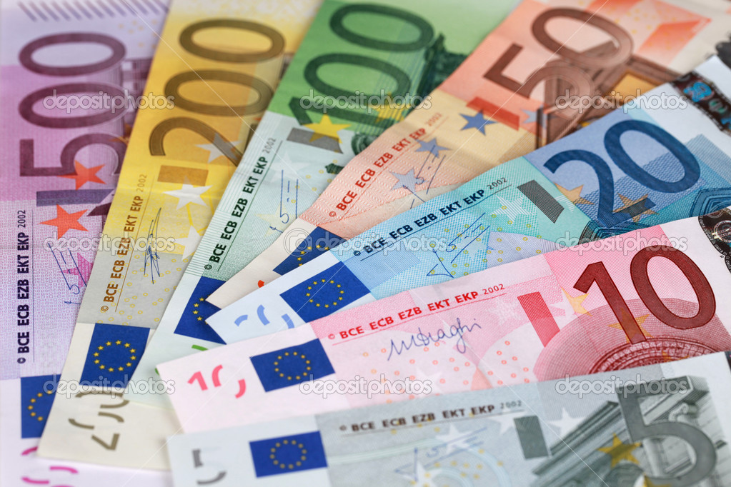 Notas De Euro — Fotografias De Stock © Boarding2now 16260701