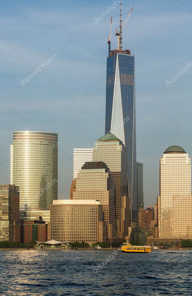 World Trade Center reaches final height in New York City – Stock ...