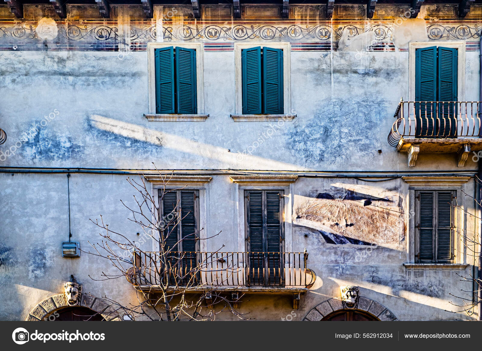 Italian Windows New Old Horizons Beauty Functionality Performance ...