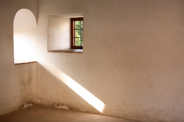 Sun window Stock Photos, Royalty Free Sun window Images | Depositphotos