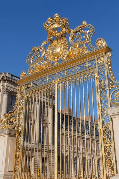 Versailles palace front gate Stock Photos, Royalty Free Versailles ...