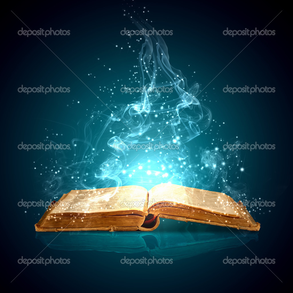 Libro mágico — Foto de stock © SergeyNivens #31002213