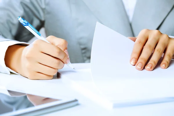 Signing business documents Stock Photos, Royalty Free Signing business ...