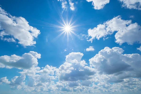 Cielo con sol fotos de stock, imágenes de Cielo con sol sin royalties | Depositphotos