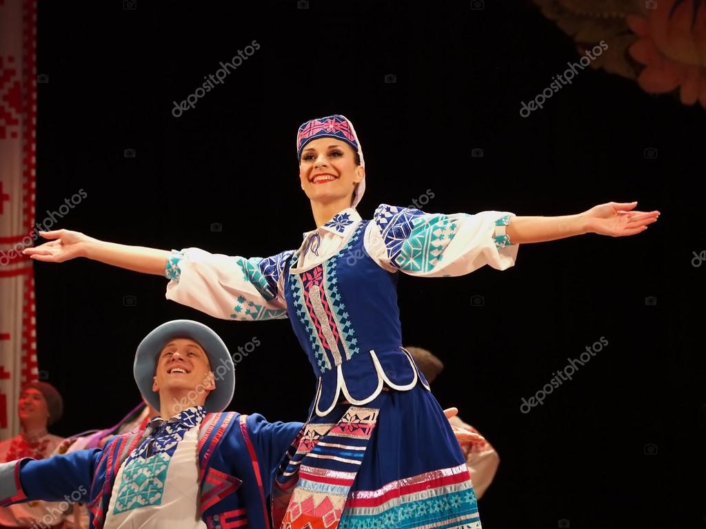 Ukrainian National Folk Dance Ensemble Named After P.Virsky – Stock ...