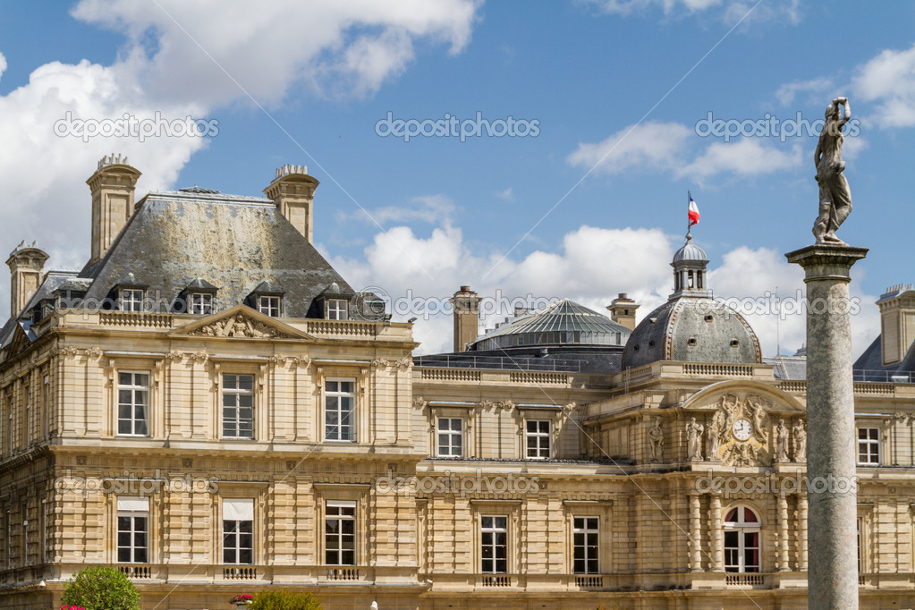 Facade of the Luxembourg Palace (Palais de Luxembourg) in Paris, Stock ...