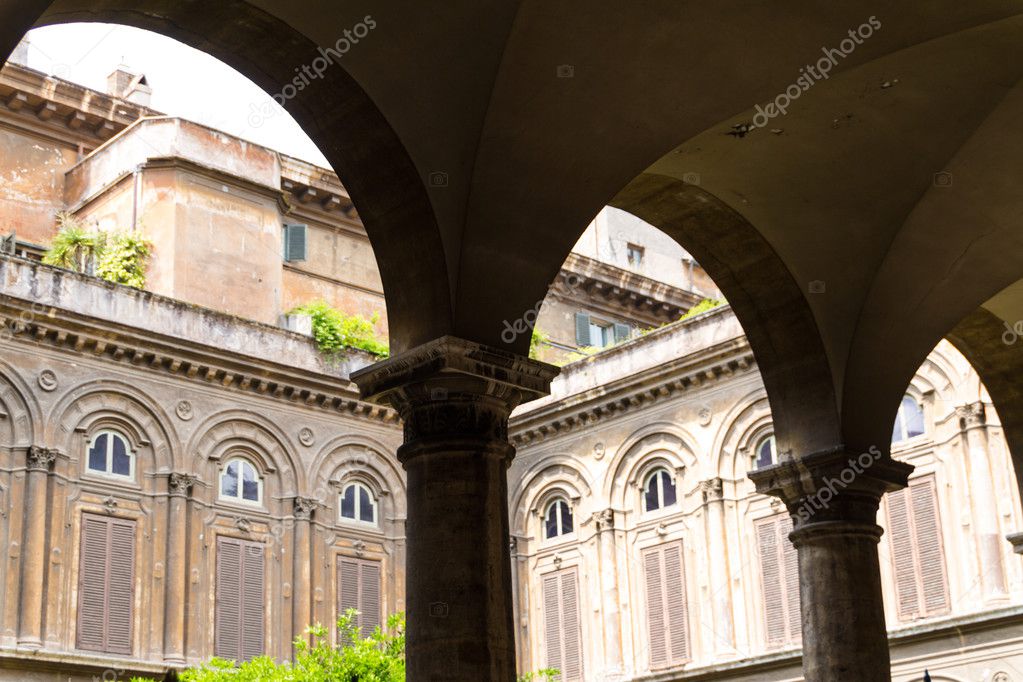 Rome, Italy. Typical architectural details of the old city — Stock ...