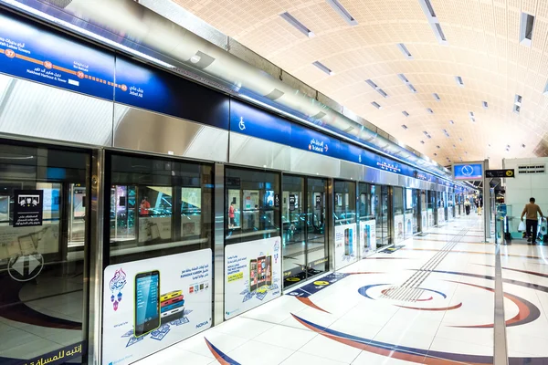Dubai metro interieur Stock Photos, Royalty Free Dubai metro interieur ...