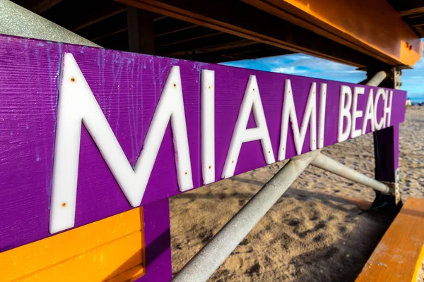 Signo de miami beach Stock Photos, Royalty Free Signo de miami beach ...