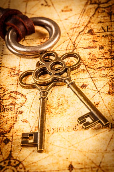 Old keys Stock Photos, Royalty Free Old keys Images | Depositphotos