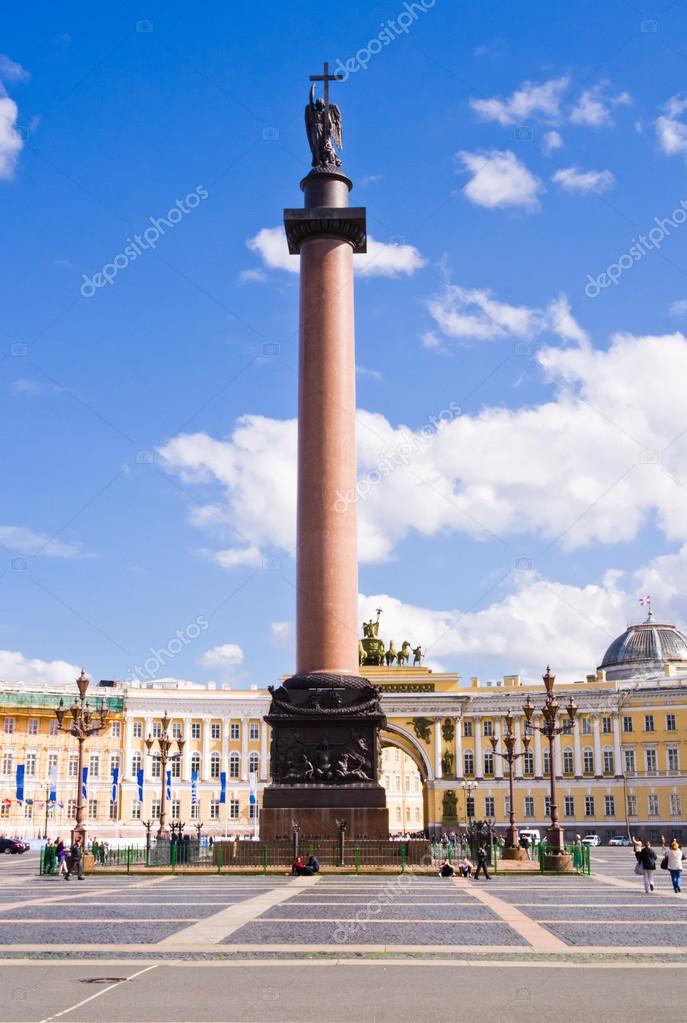 The Alexander Column at Palace Square in St. Petersburg. – Stock ...
