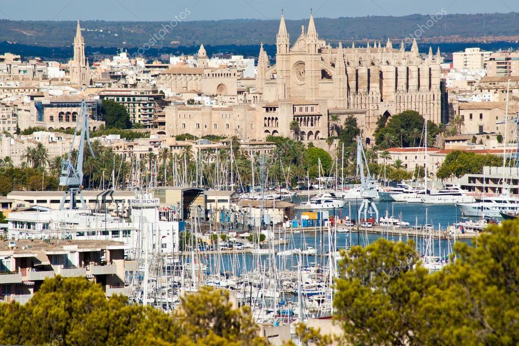 Palma de Mallorca port — Stock Photo © nikascorpionka #32083085