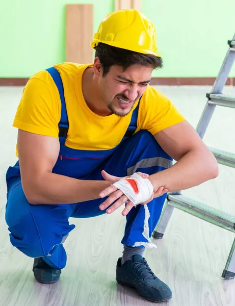 Employee injury Stock Photos, Royalty Free Employee injury Images ...