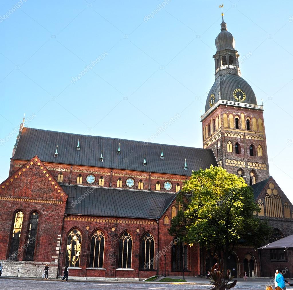 Edificio histórico de la Catedral de Riga Dome, Letonia. 2024
