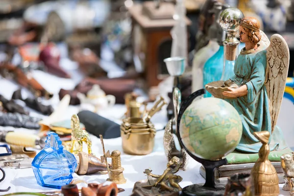 Flea market Stock Photos, Royalty Free Flea market Images | Depositphotos