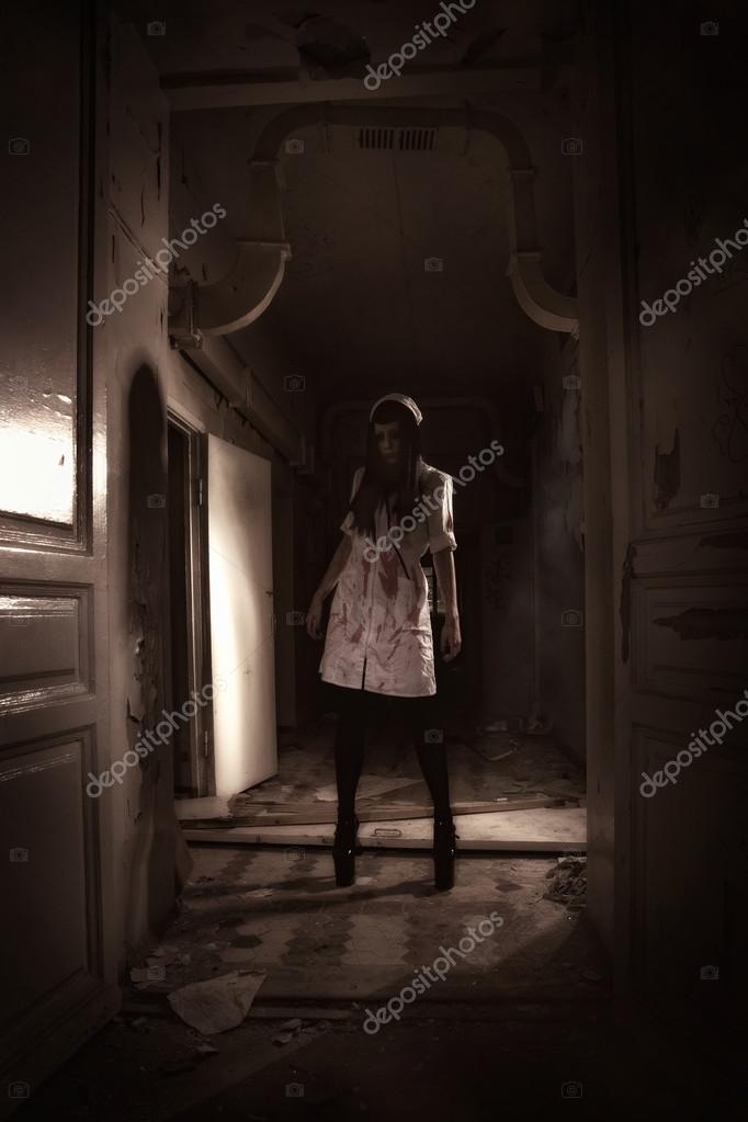 Horror movie. Crazy dead nurse — Stock Photo © Demian #32770367