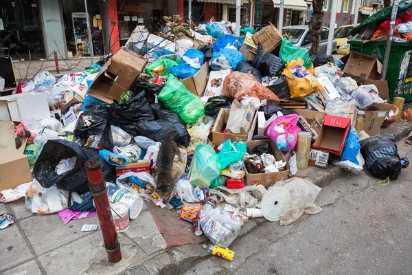 Piles of trash Stock Photos, Royalty Free Piles of trash Images ...