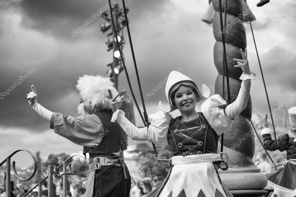 Disney Characters Parade in Disneyland – Stock Editorial Photo ...