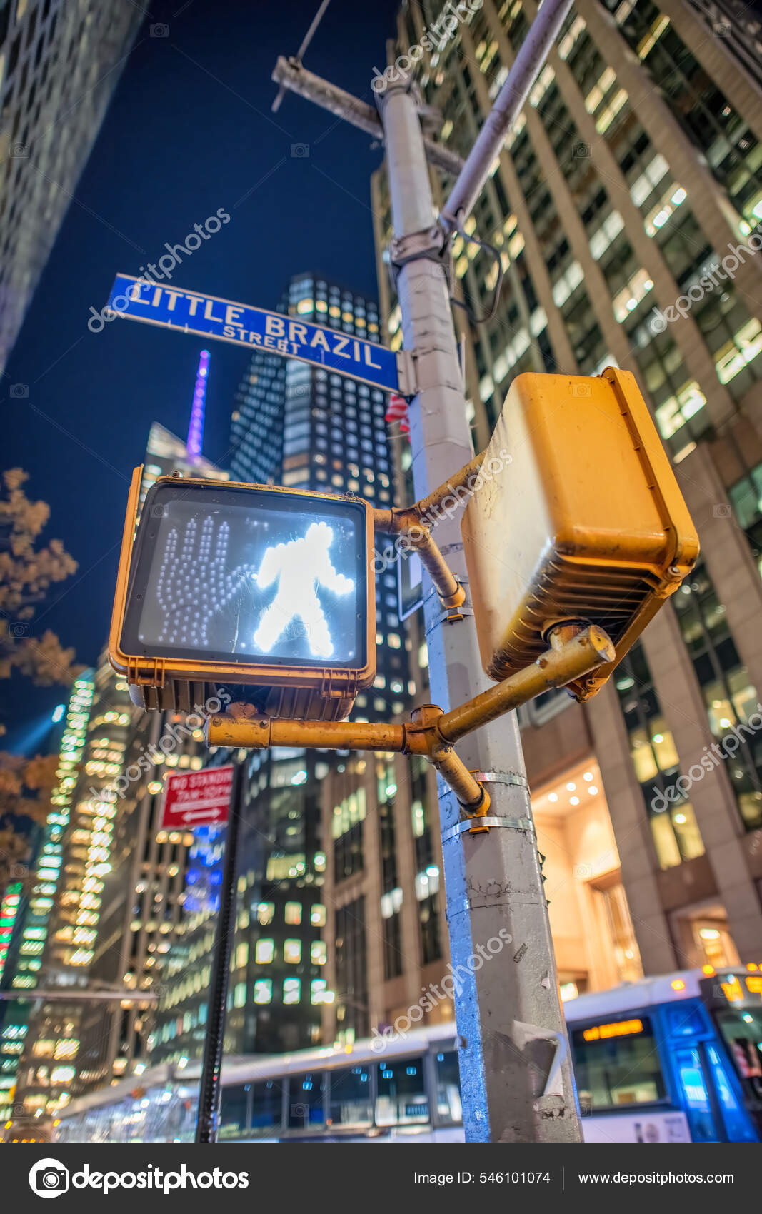 Pedestrian Walk Sign Midtown Manhattan Traffic Light Night Stock Photo ...