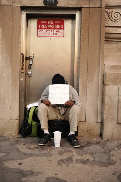 22 Homeless in chicago Pictures, Homeless in chicago Stock Photos ...