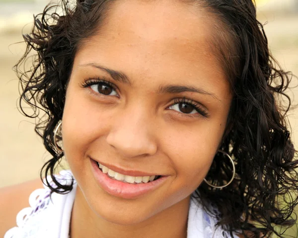 Gente mulata fotos de stock, imágenes de Gente mulata sin royalties ...