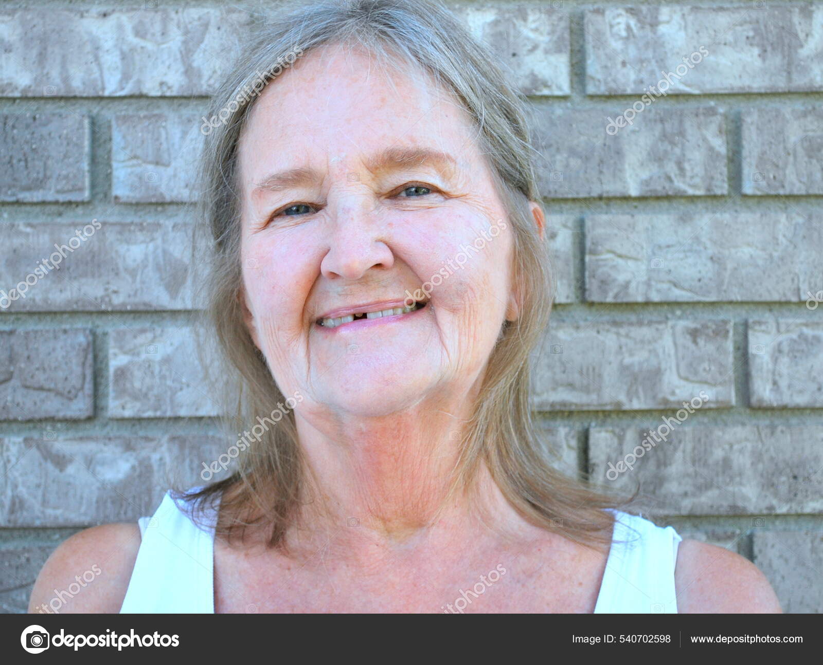 Mature Female Senior Missing Tooth Cap — Stock Photo © oscarcwilliams ...