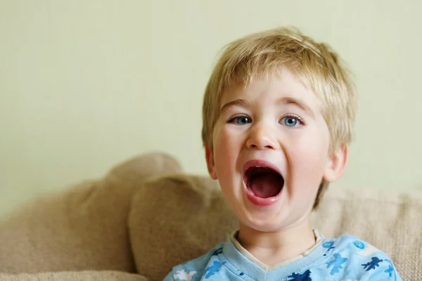 Little boy yawning Stock Photos, Royalty Free Little boy yawning Images ...