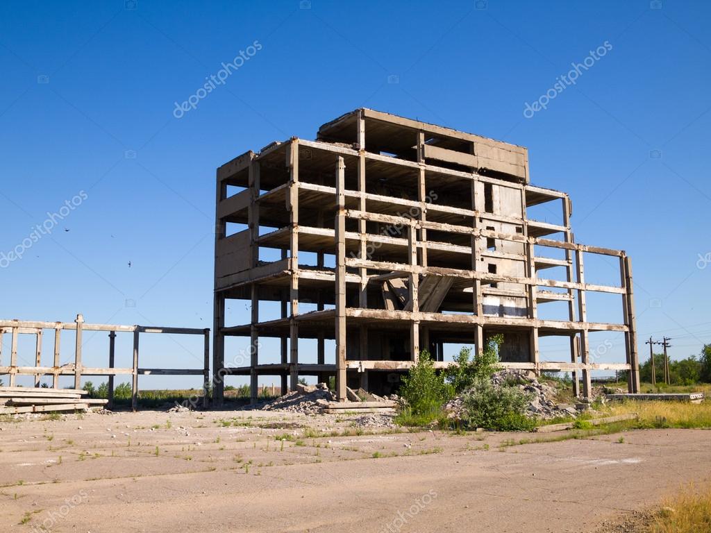 Abandoned unfinished building — Stock Photo © oknebulog #48717047