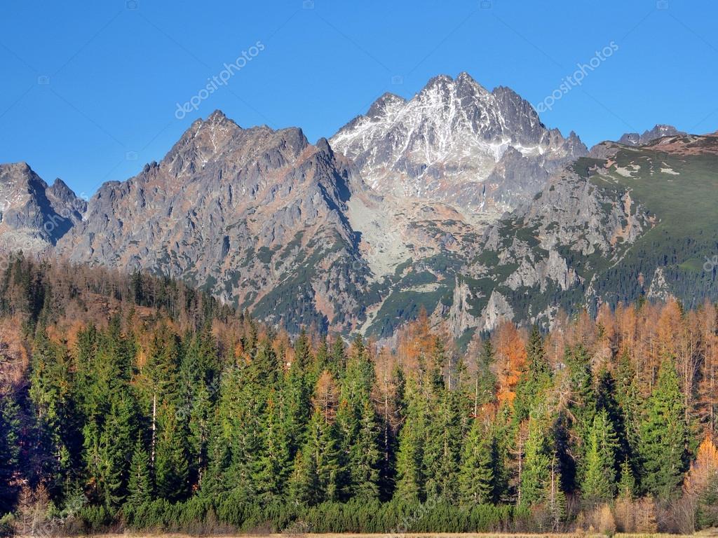Popradsky Hreben and Tazky Stit in autumn Stock Photo by ©jareso 15323951