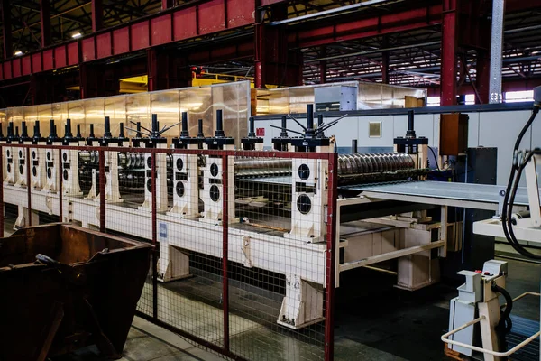 Laminate production history Stock Photos, Royalty Free Laminate ...