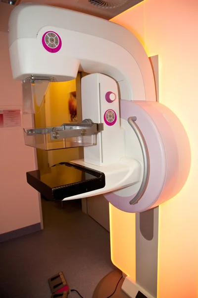Mammogram machine Stock Photos, Royalty Free Mammogram machine Images ...