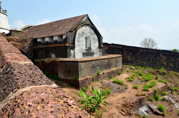 Burmese fort Stock Photos, Royalty Free Burmese fort Images | Depositphotos