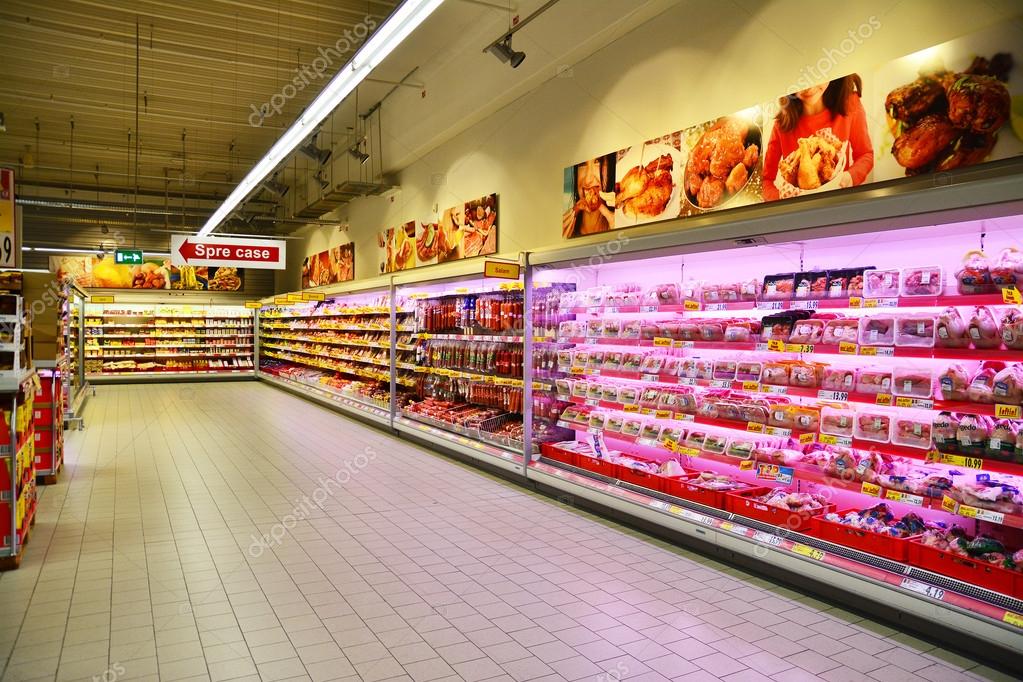 Supermarket – Stock Editorial Photo © ibogdan #40010359