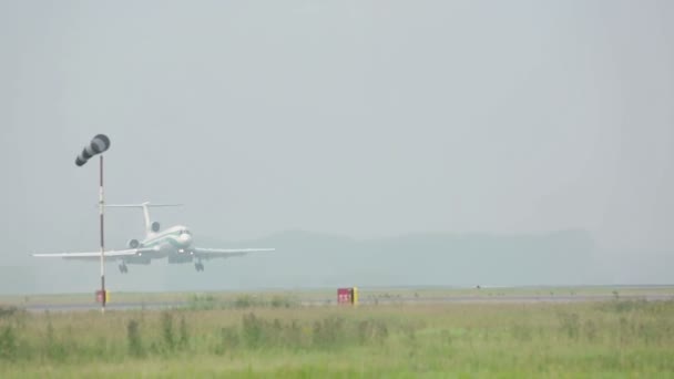 Jet plane Stock Videos, Royalty Free Jet plane Footages | Depositphotos®