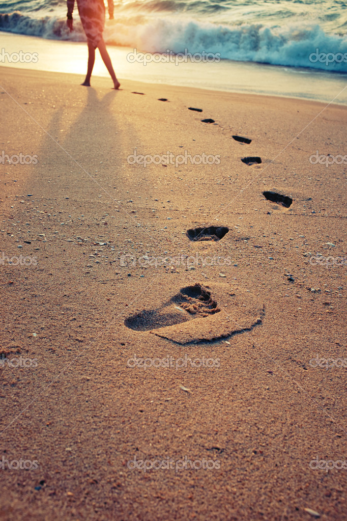 POESIAS SANTOJA: HUELLAS HUELLAS