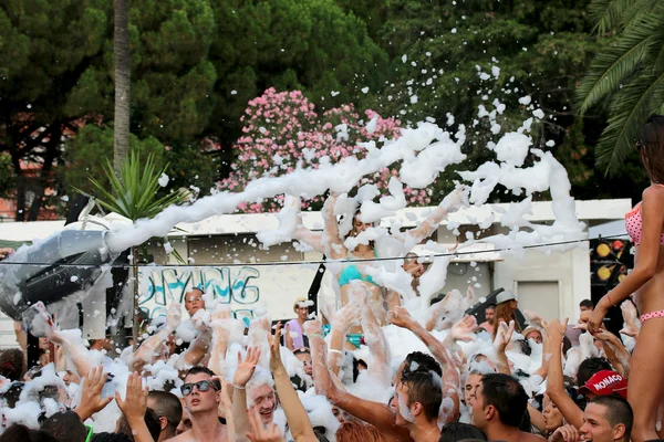 ᐈ Foam party stock pictures, Royalty Free foam party pic images ...