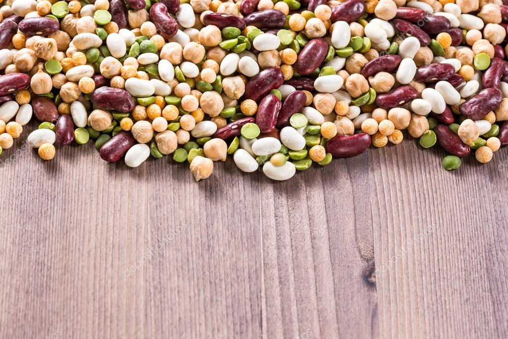 Assortment of different types of beans - red beans, chickpeas, p ⬇ ...