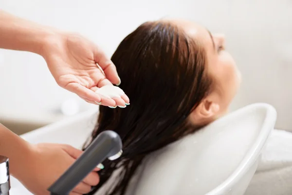 2,390 Shampooing hair Stock Photos | Free & Royalty-free Shampooing ...