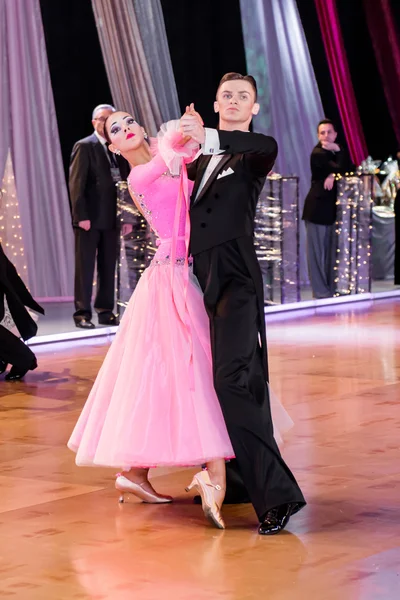 La grande valse Stock Photos, Royalty Free La grande valse Images ...