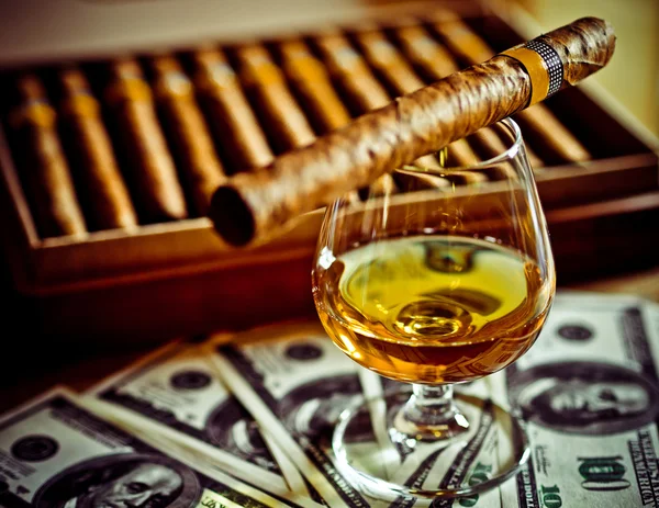 Cigar notes Stock Photos, Royalty Free Cigar notes Images | Depositphotos