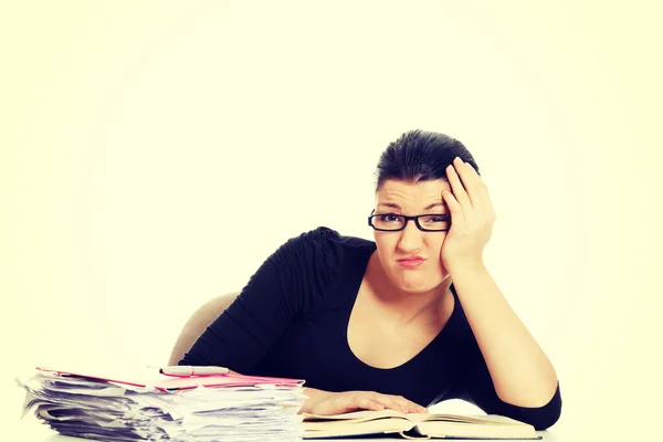 Mujer rellenando documentos fotos de stock, imágenes de Mujer ...