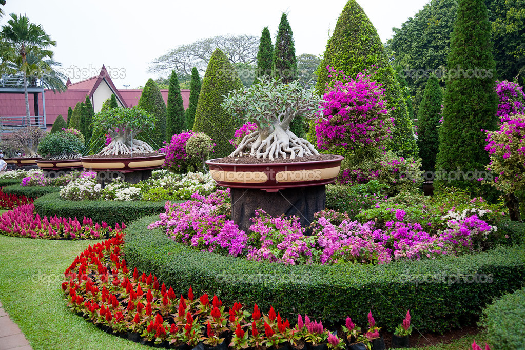 Making the park — Stock Photo © MomSirk #40653297