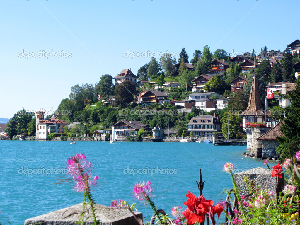 Lago thun, Suíça — Fotografias de Stock © happyalex #21073575