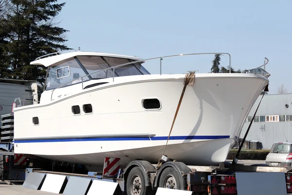 Speed boat on trailer ready for transport Stock Photo by ©goceristeski ...