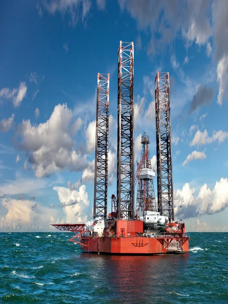 Oil Platform — Stock Photo © Nightman1965 #3872112