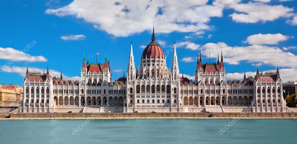 Parlamento húngaro em Budapeste, Hungria fotos, imagens de © Photocreo ...