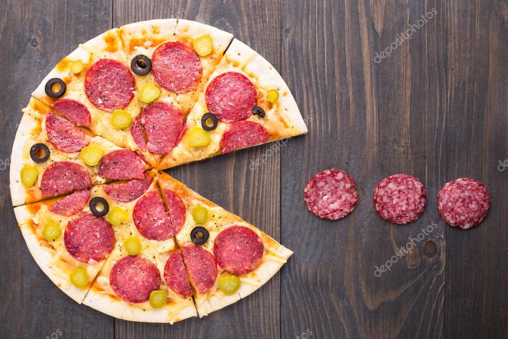 Pacman pizza — Stock Photo © vankad #35285275