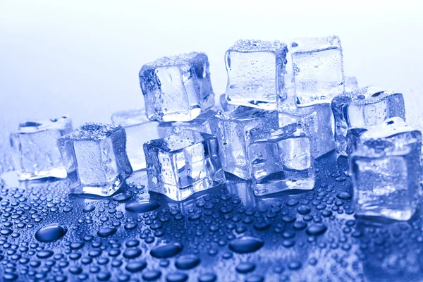 Ice cubes Stock Photos, Royalty Free Ice cubes Images | Depositphotos
