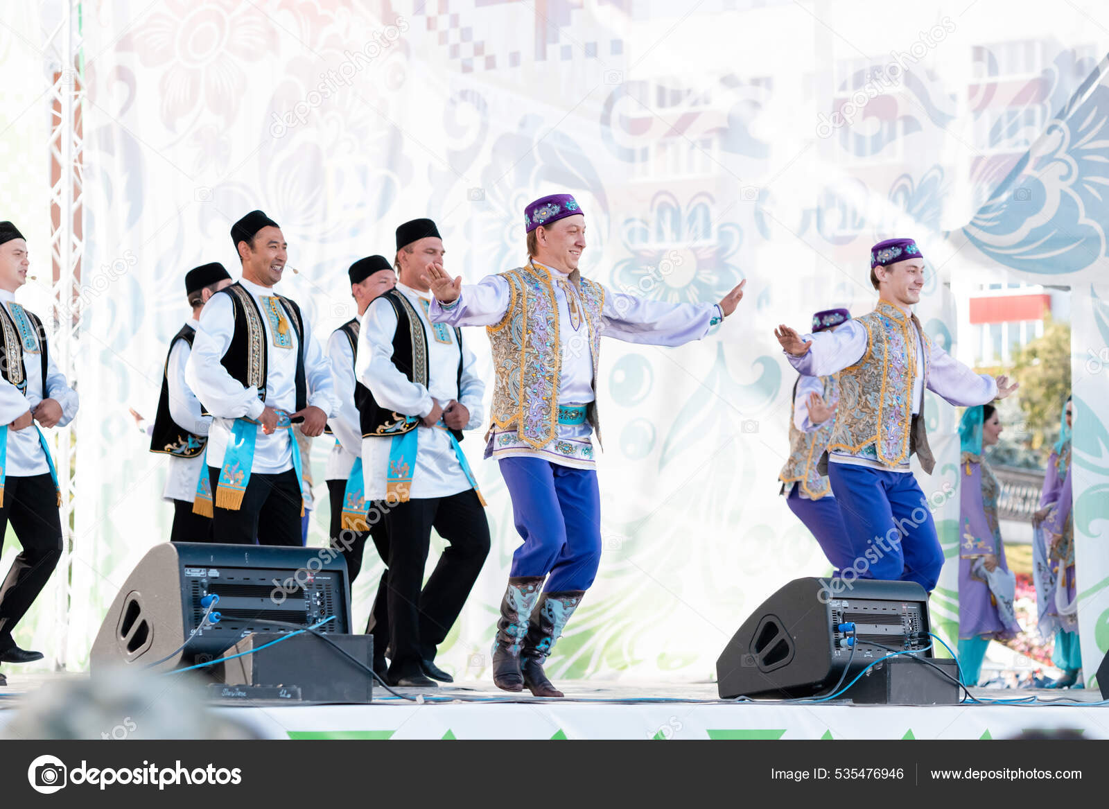 July 2021 Ufa Russia Tatar National Ensemble Dances Sings — Stock ...