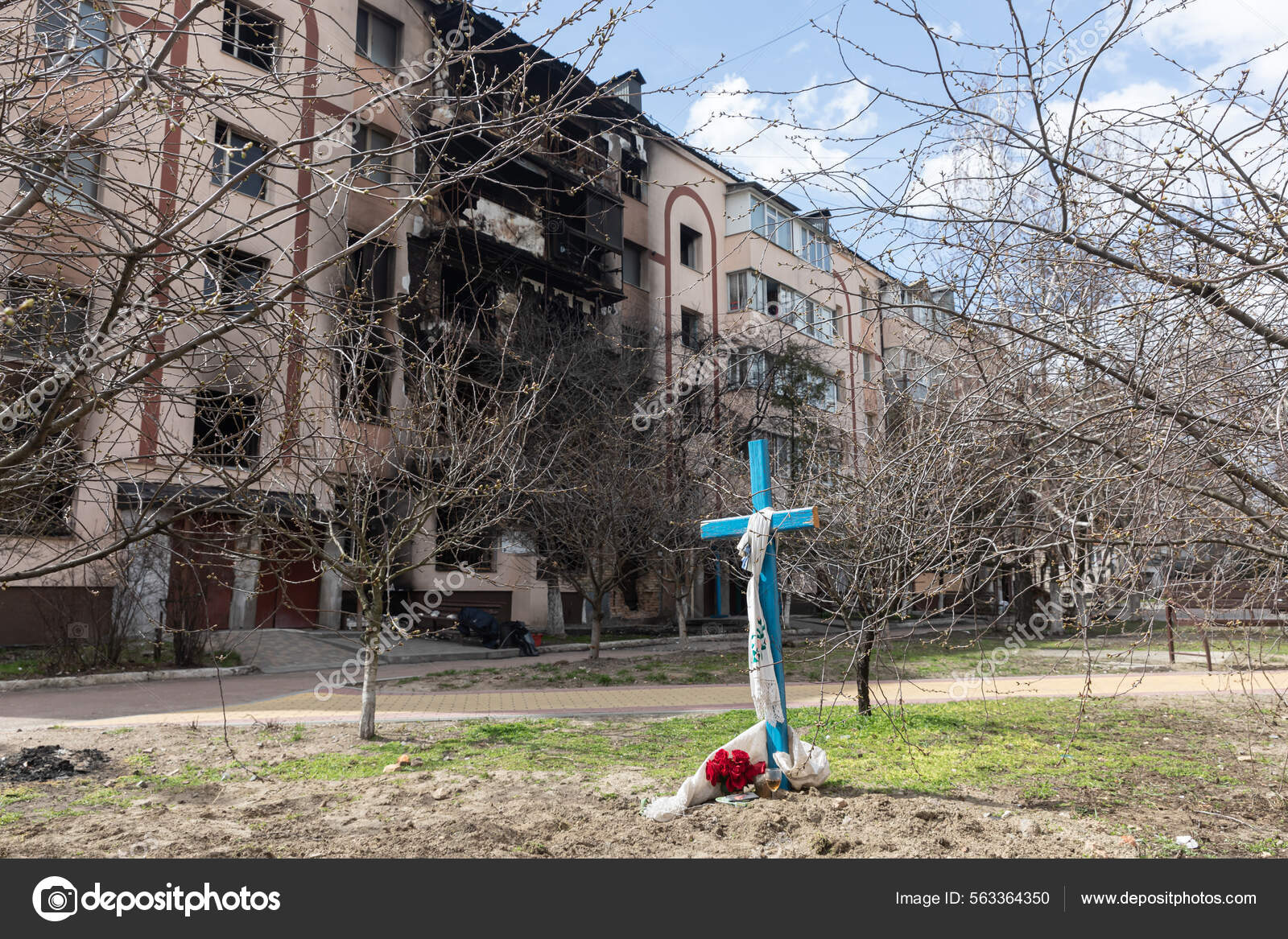 Bucha Ukraine Apr 2022 Graves Bodies Civilians Next Apartments Blocks ...